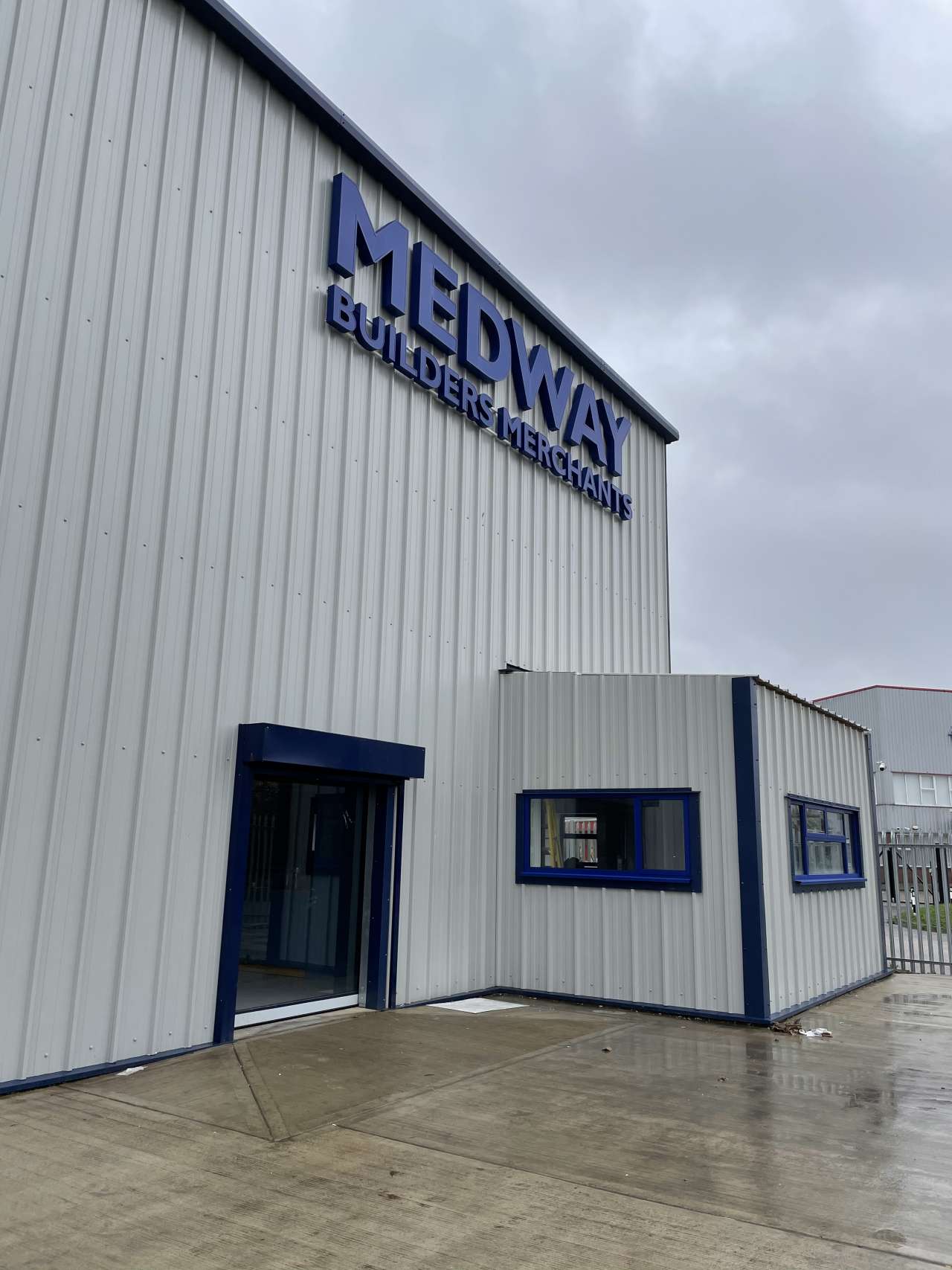 3D Signage for Kent Builders Merchants !! - Signs and Imaging